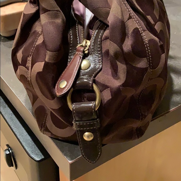 Coach | Bags | Coach Signature Madison Op Art Maggie Shoulder | Poshmark